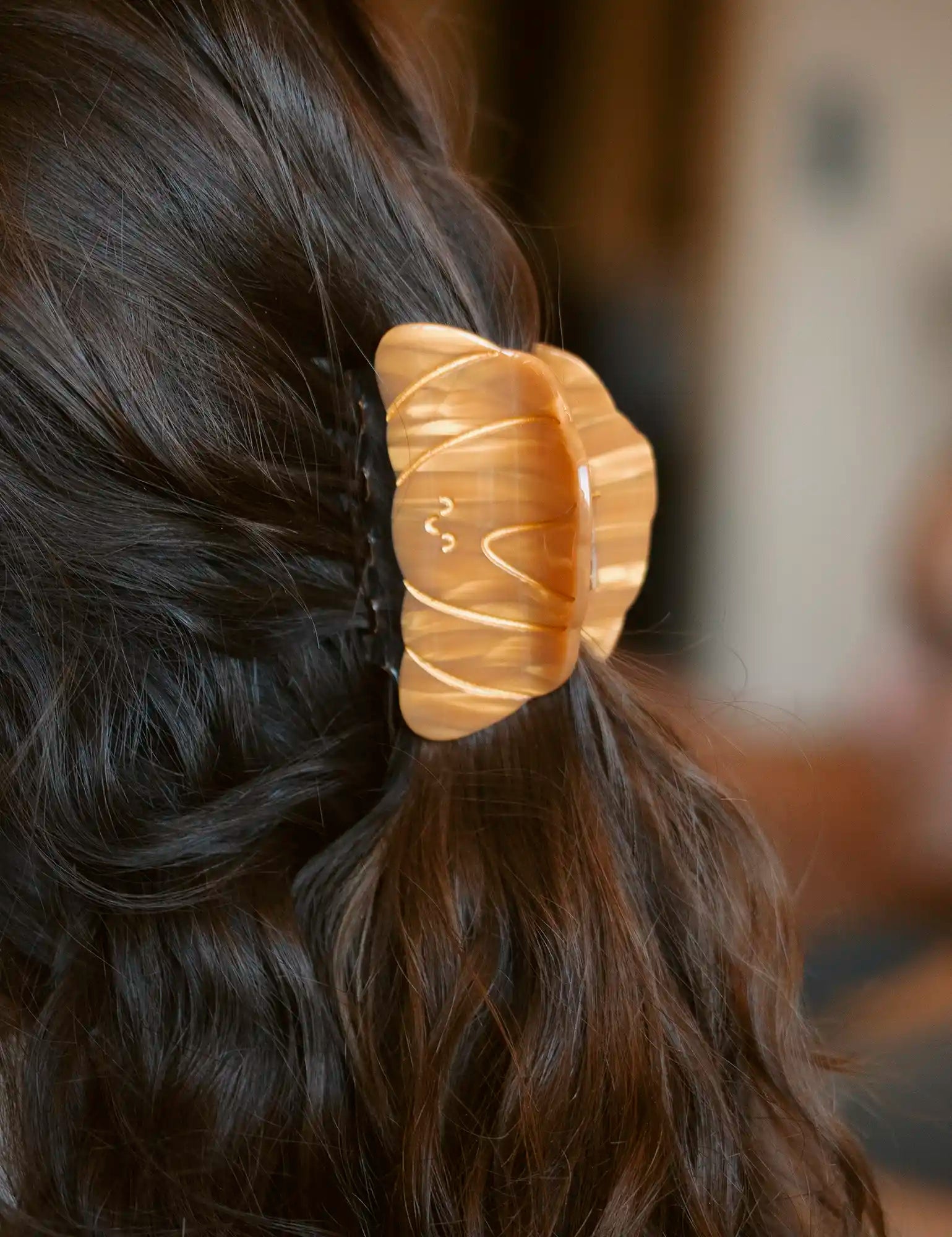 Croissant Hair claw – Joanna Behar